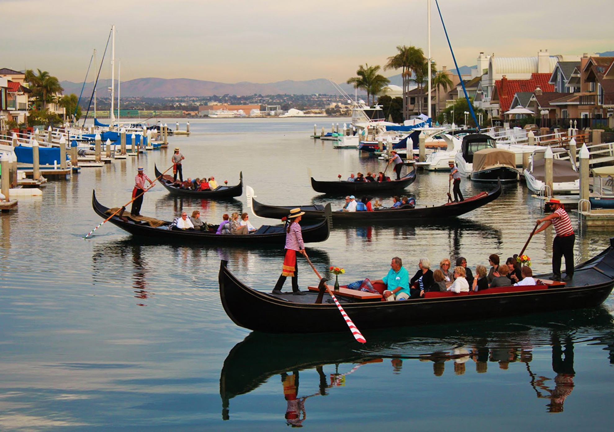 Good Times Travel - Gondolas & Gladstones Getaway